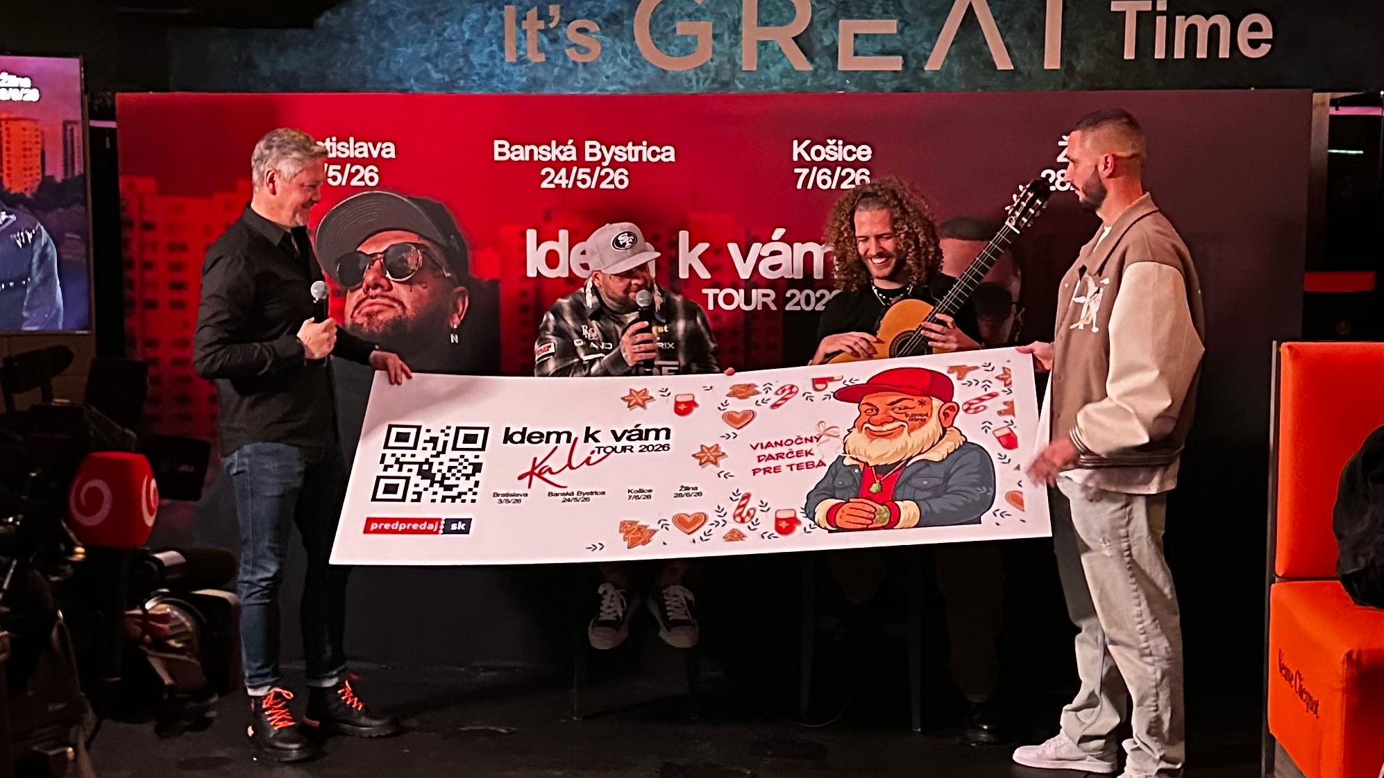 Kali ako Santa Klaus! | Koktejl.sk