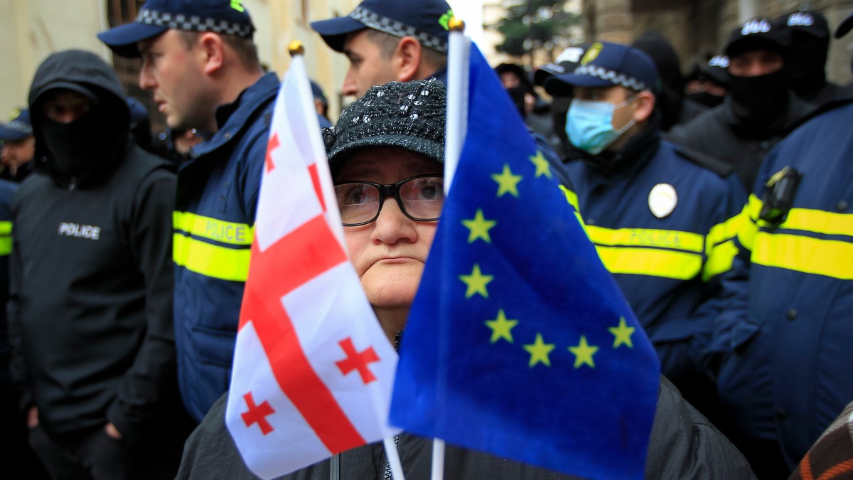 Potres na Kavkazu: Gruzija prekida pregovore o pristupanju EU do 2028. - Blic