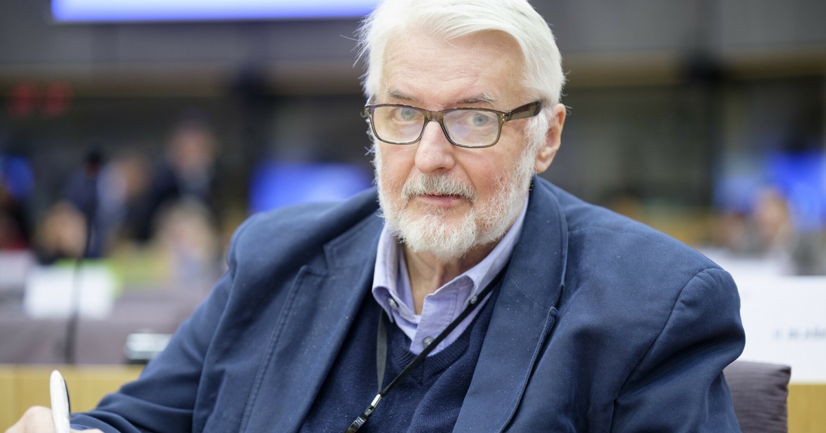Witold Waszczykowski z PiS-u zmaga się z chorobą. "Bóg zabrał mi nogi ...