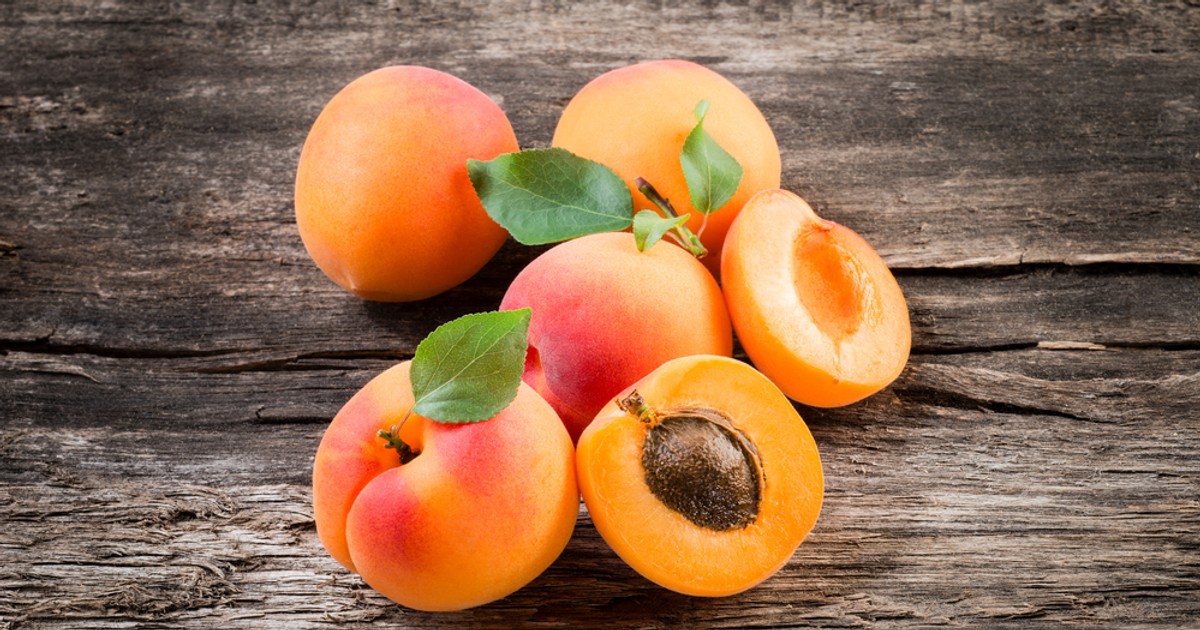 Morele (owoce) - właściwości, odmiany i kalorie. Suszone morele - Zdrowie