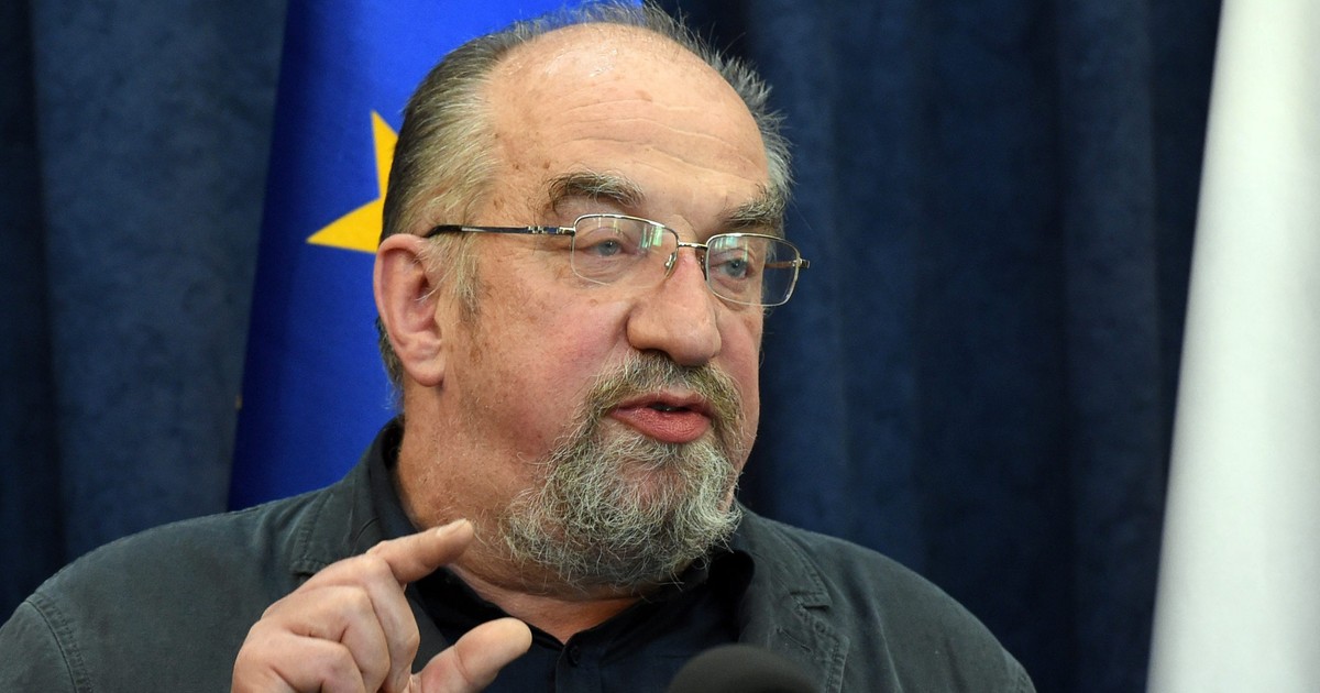 Prof. Modzelewski krytykuje Szałamachę za lukę w VAT