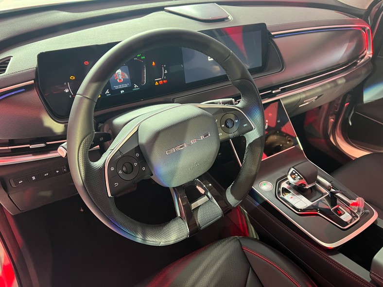 Chiński BAIC jest już w Polsce. Szokuje nie tylko ceną