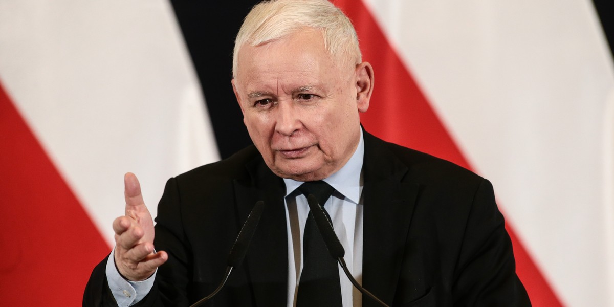 Kaczyński zaskoczył na konwencji Nawrockiego. "Nie będzie przemówienia" - Wiadomości