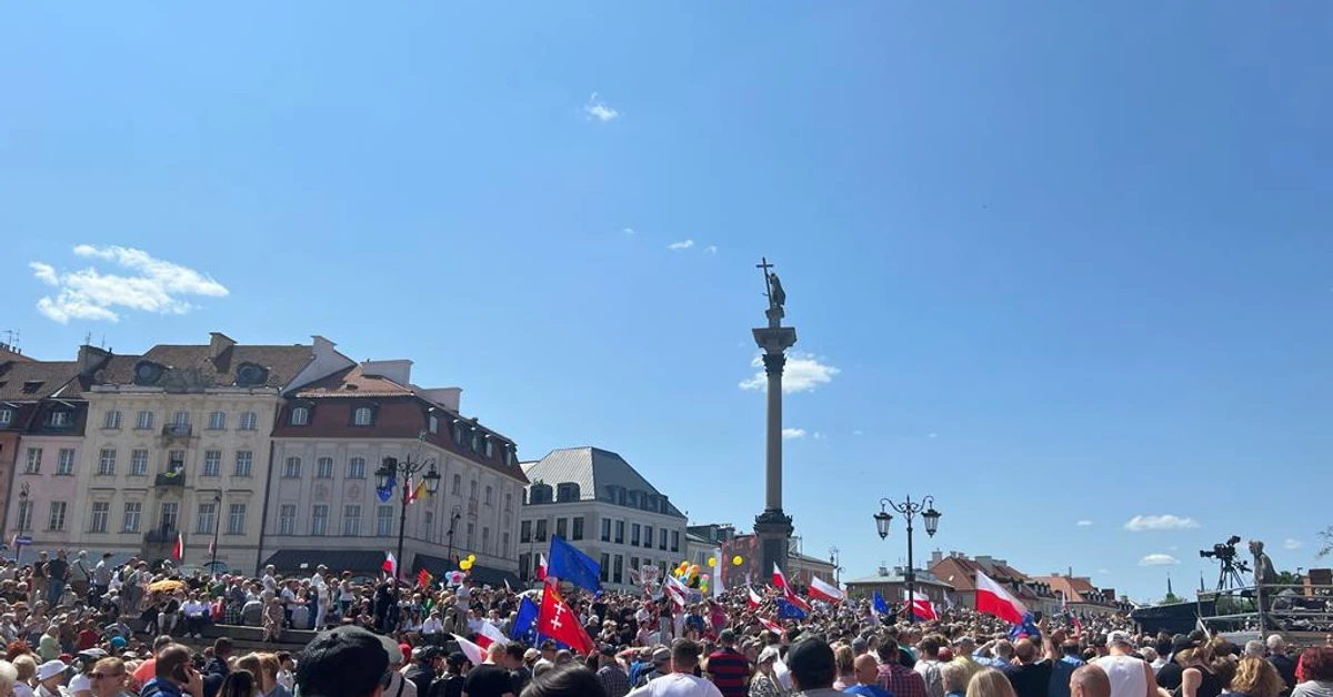 Marsz 4 czerwca w zagranicznych mediach. "Protest przeciw prawicowemu ...