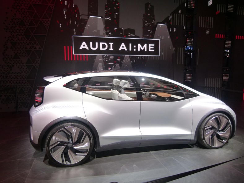 Nowe Audi A2 e-tron – jeden samochód zamiast trzech