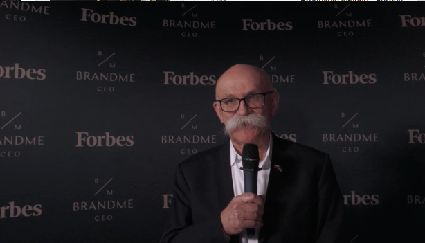 Władysław Grochowski (Grupa Arche) o prawdziwych liderach w 2022 r ...