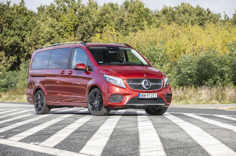 Mercedes V 300 d 4Matic – autobus klasy wyższej - Test