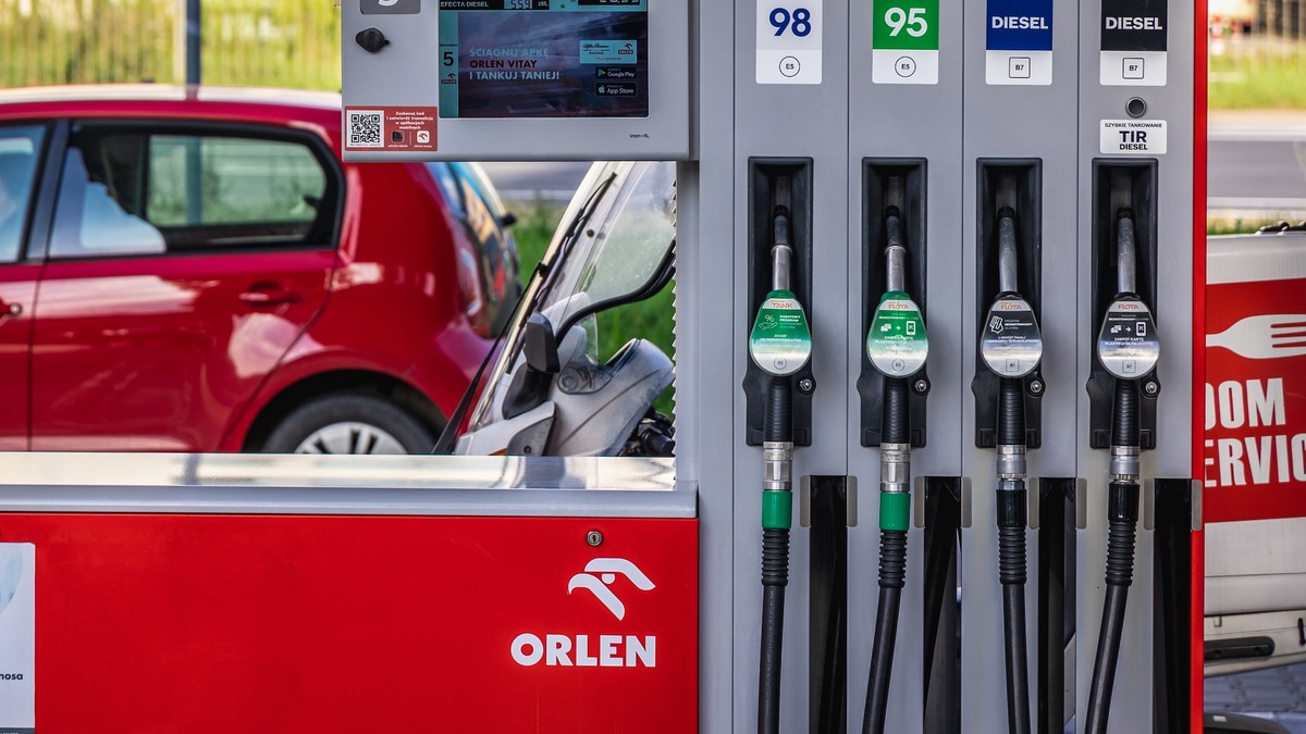 Ceny paliw już bez rabatów. Orlen zakończył promocję. Co na to inne sieci?