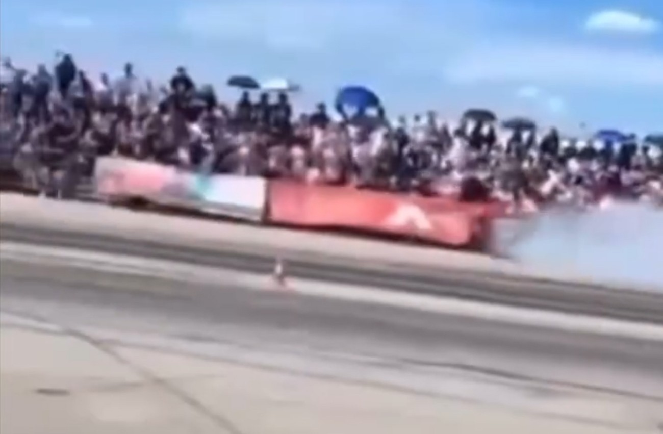 Auto uleteo u publiku u Osijeku, snimci su jezivi (video) - Blic