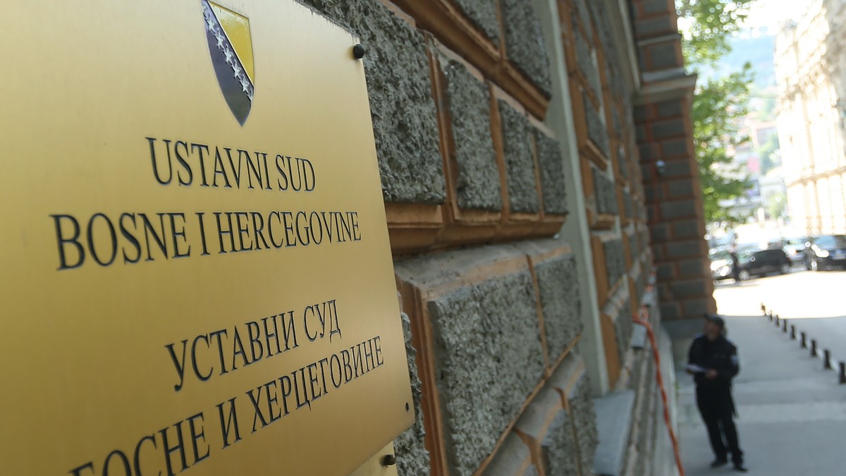 Izjava svedoka opet DOVOLJAN DOKAZ učešća u ratu: Ustavni sud BiH ...