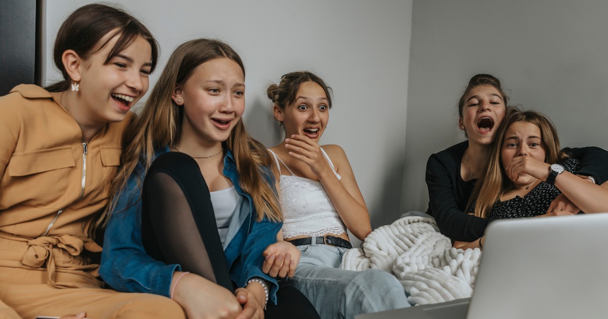 Millennials had 'Clueless.' Gen Z had 'Mean Girls.' So where's Gen ...