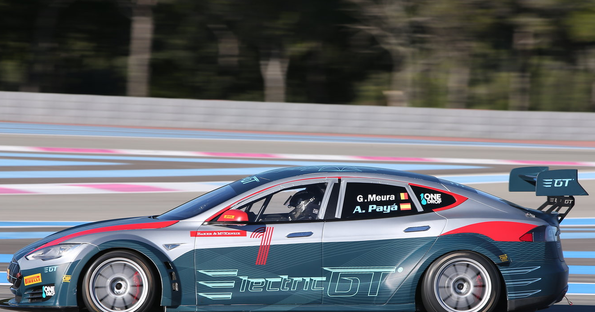 This company turned the Model S into the first official Tesla race car ...