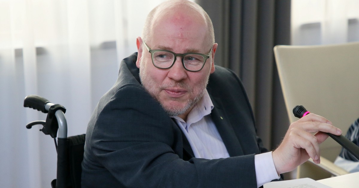 Koronawirus w Polsce. Senator Jan Filip Libicki zakażony - Wiadomości