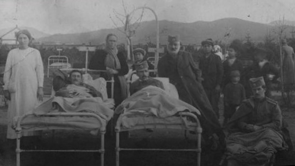 "CRNA SMRT" JE HARALA SRPSKIM GRADOM Kako smo se borili sa epidemijom ...