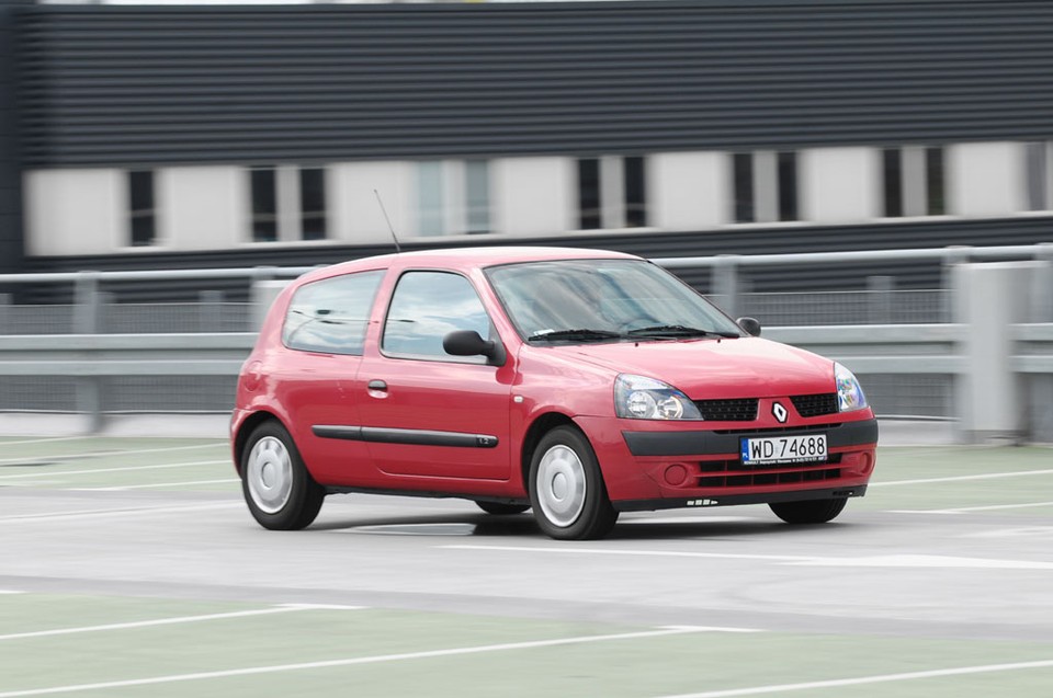 Renault Clio II 1.2: złoty środek między ceną a trwałością