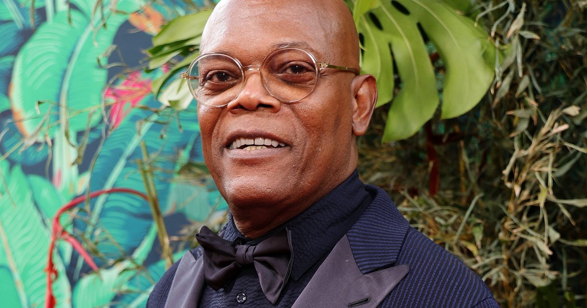 Samuel L. Jackson bought '10 pounds of bees' and 'bee suits' for Ryan ...