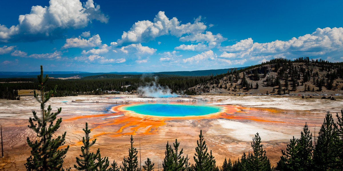 USA. Park Yellowstone z rekordową liczbą odwiedzin w październiku - Podróże
