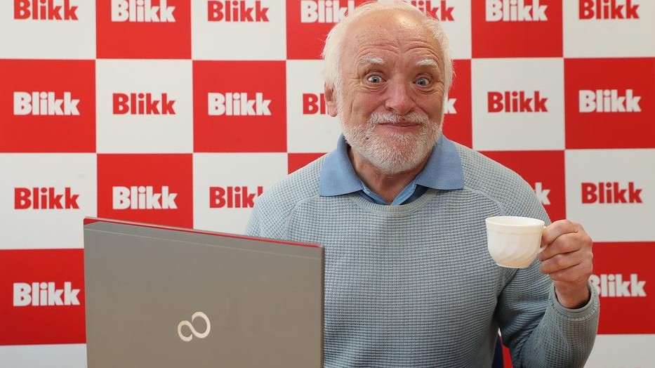 Nagy a baj: balesetet szenvedett Hide the pain Harold - Blikk