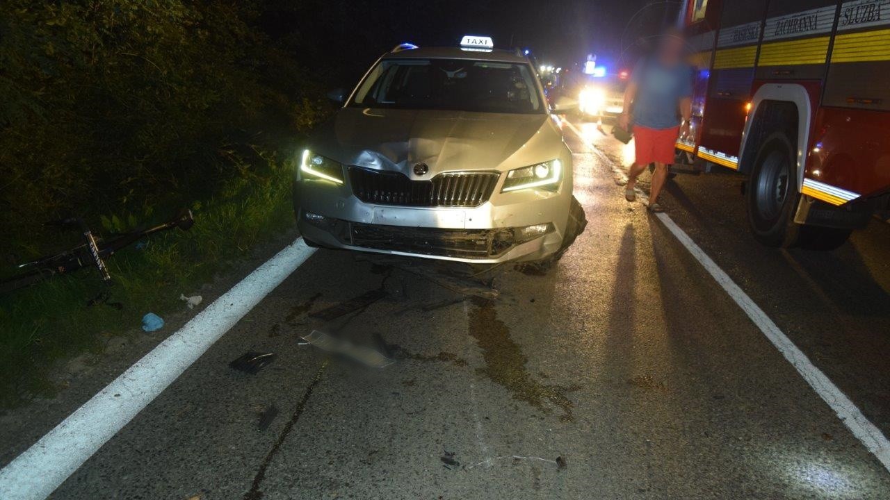 Nešťastná nehoda v Bratislave: Zrážku s autom neprežil 24-ročný ...