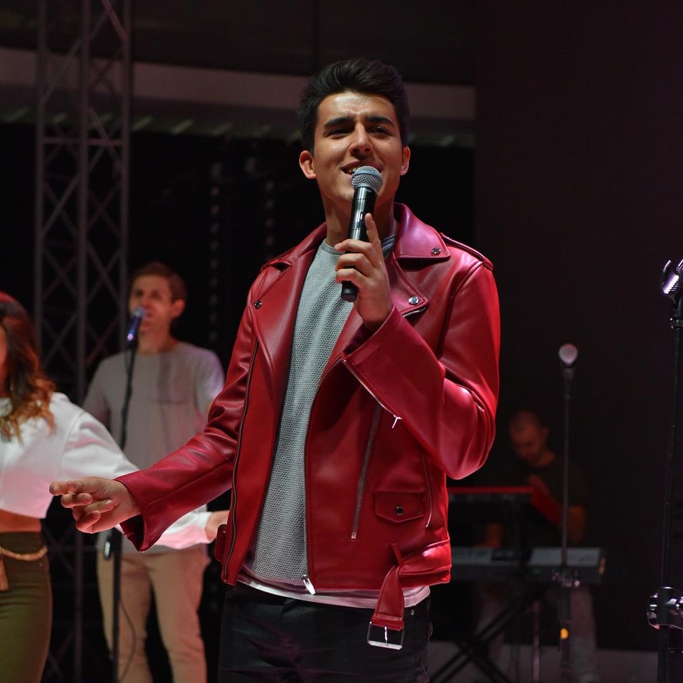 Twoja twarz brzmi znajomo. Filip Lato wygrał. Kto to? Kim jest ...