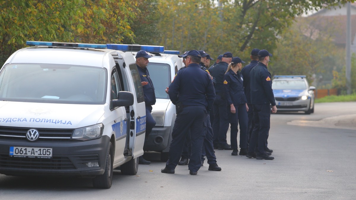 Velika akcija policije: Evo ko je Banjalučanin koji je uhapšen sa 3 kilograma marihuane i ...