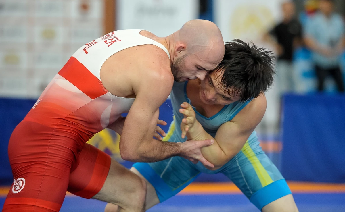 Mateusz Bernatek srebrnym medalistą MŚ w zapasach - Dziennik.pl