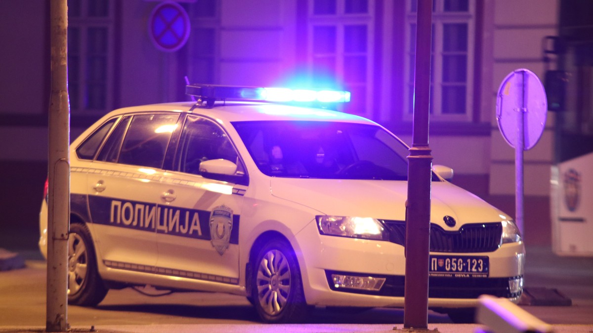Sudarila se dva automobila na Novom Beogradu - Blic