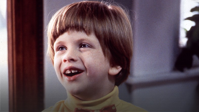 Uroczy chłopiec z filmu "Kochany urwis" ma już 32 lata - Dziecko