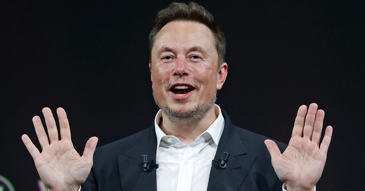 Elon Musk takes a dig at Sam Altman saying he'll have to use Microsoft ...
