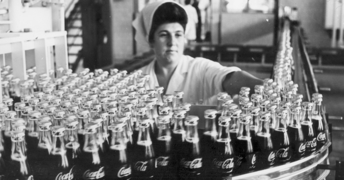 Ameryka z bąbelkami, czyli historia Coca-Coli w PRL