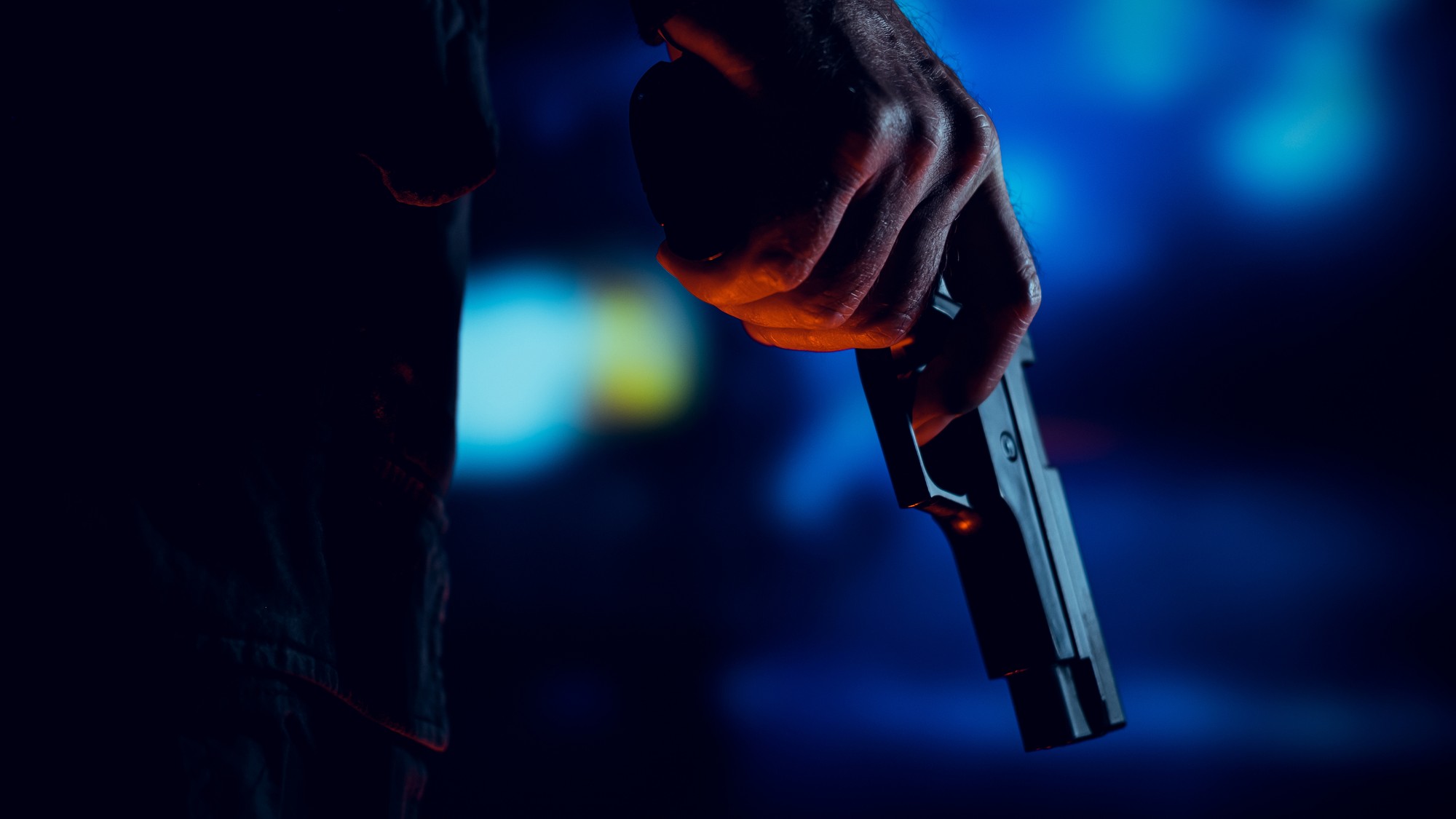 V noci sa ozvali v meste výstrely: Streľbu neprežili dvaja mladí muži († 20, † 25) | Koktejl.sk