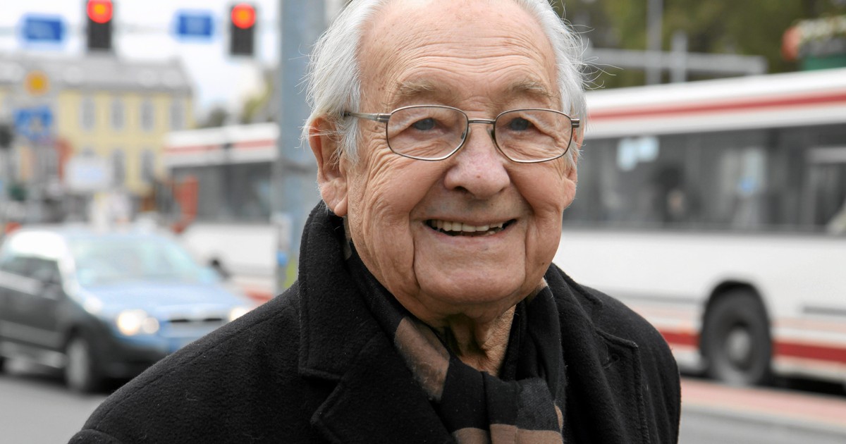 Andrzej Wajda miał być twarzą OLT Express - Wiadomości