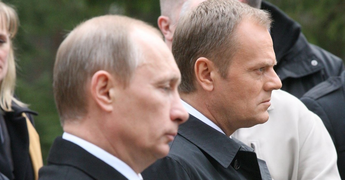 Jak Tusk oddał śledztwo Putinowi: Przez kilka tygodni po katastrofie ...