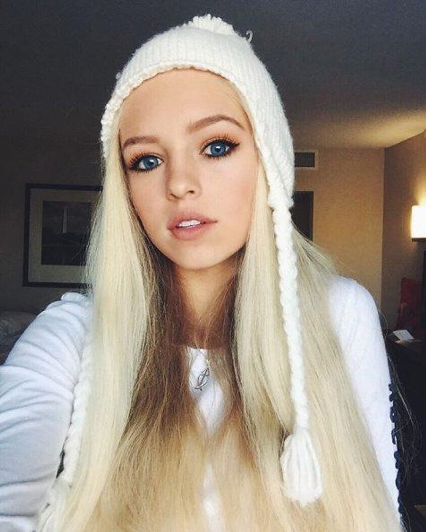 Julia Mellor All Images & Video Clips #768