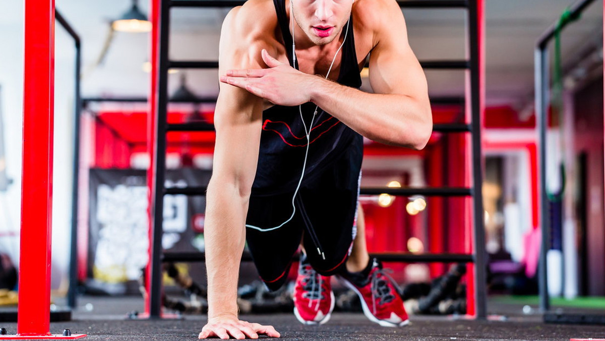 25 sposobów na... pompki - Facet