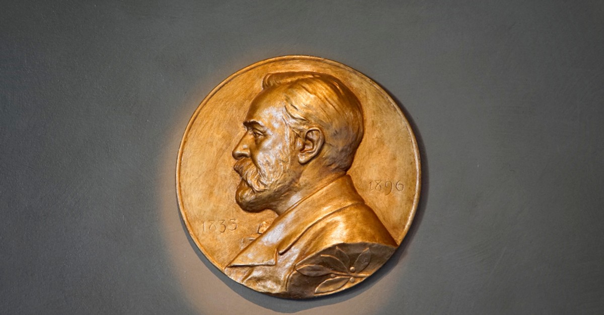 Noblista Robert G. Edwards - ojciec medycyny reprodukcyjnej