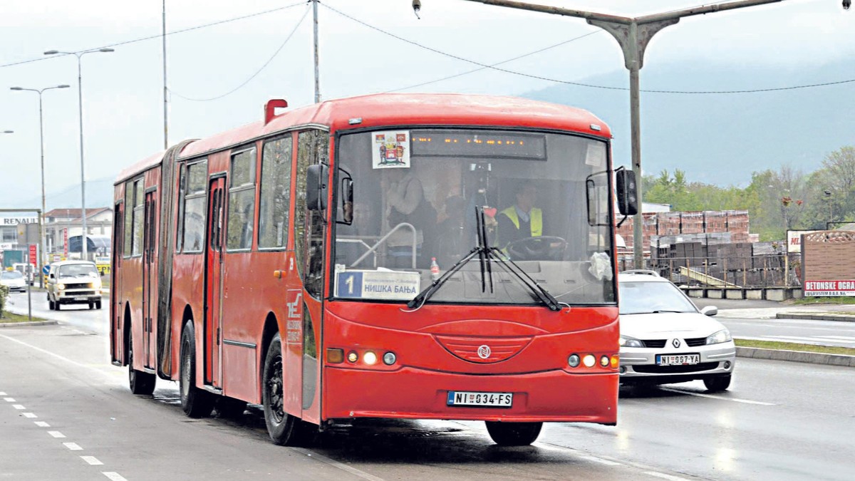 "Lasta" ponovo vozi za Obrenovac - Blic