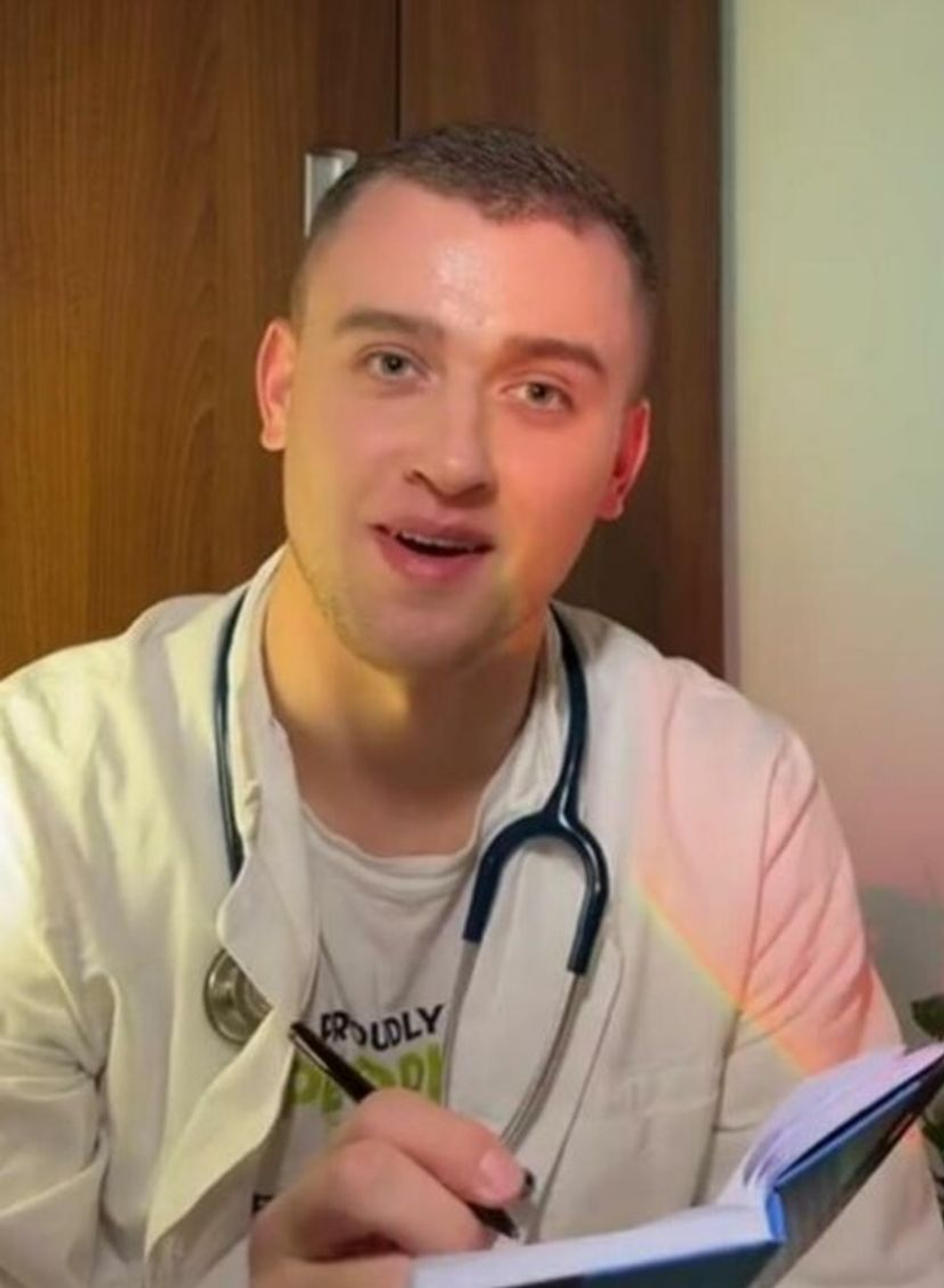 Evo koliko tiktoker potroši para za mesec dana - Blic