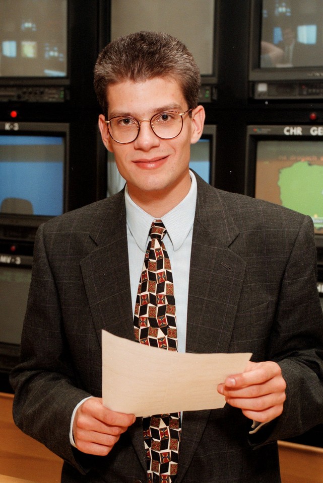 Piotr Gembarowski był gwiazdą TVP. Zagrał w serialu przez kryzys ... Piotr Gembarowski był gwiazdą TVP. Zagrał w serialu przez kryzys ...