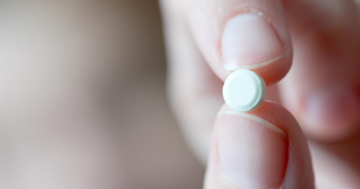 Tabletka "dzień po". Ile kosztuje? Czy jest bezpieczna? Od kiedy bez ...