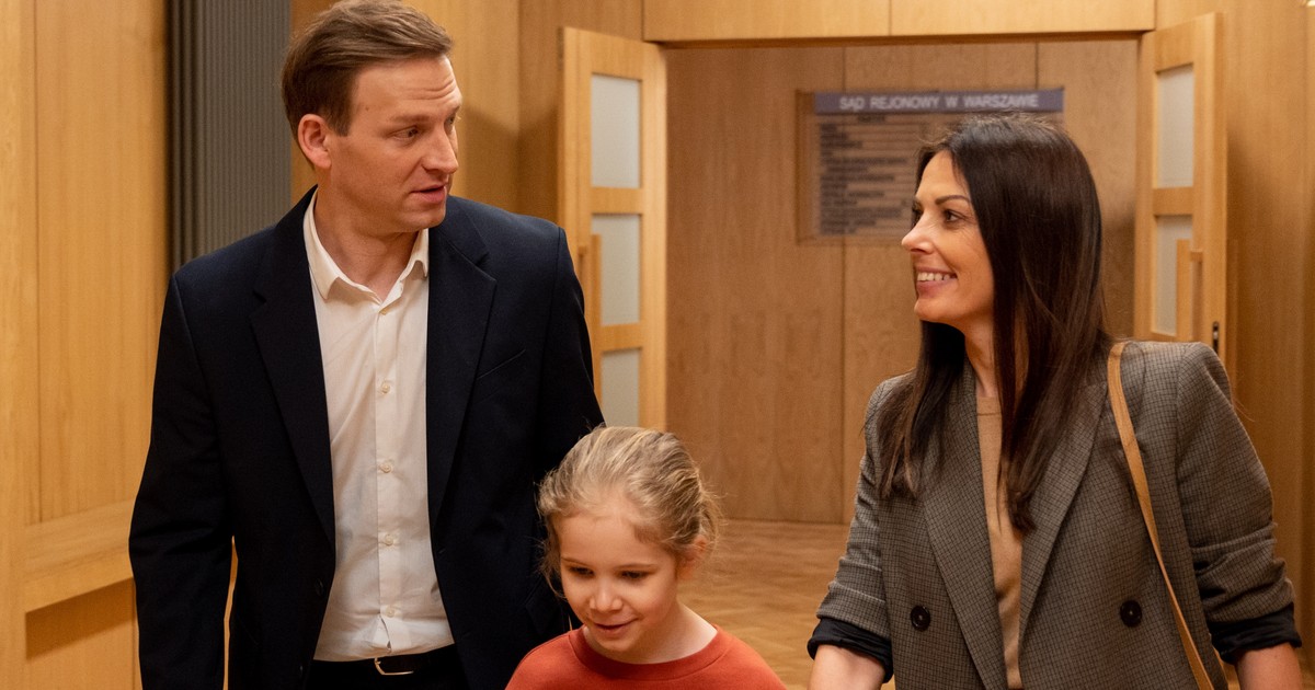 Barwy szczęścia - Maks jest u Kasi, a Ksawery pokazuje, że jest zazdrosny