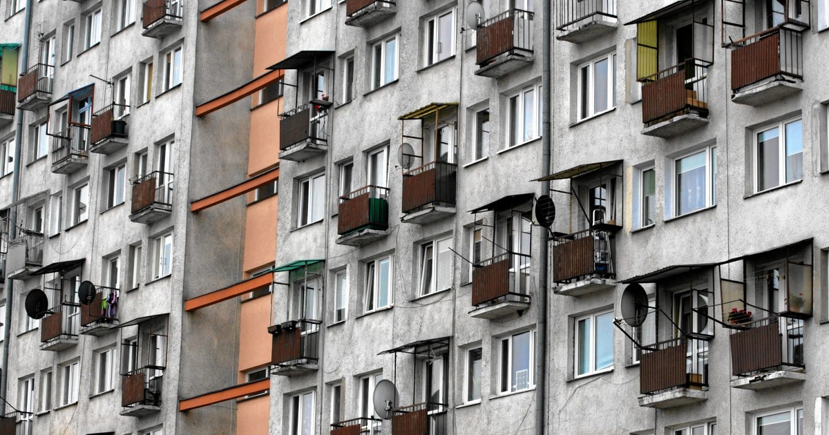 Bloki z PRL rozsypią się? Sprawdziliśmy - Wiadomości
