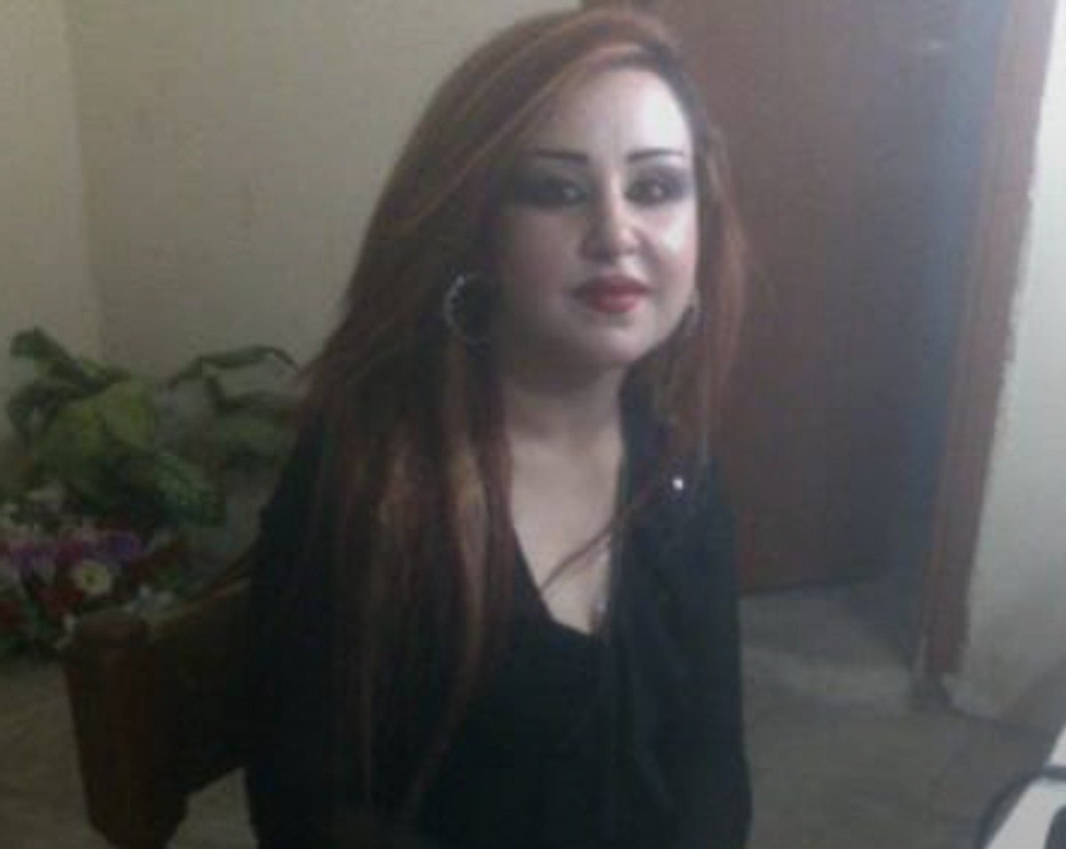 Ovako sam izgledala 2012, a onda sam imala 50 plastičnih operacija i ...