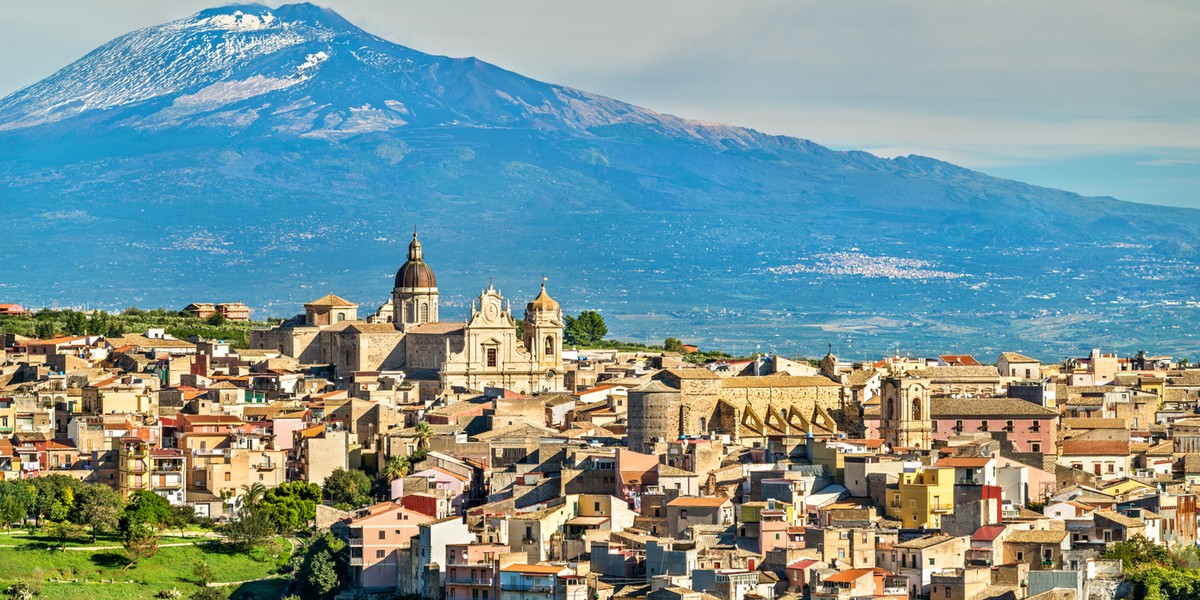 Katania - atrakcje, zabytki, co warto zobaczyć, przewodnik turystyczny ...