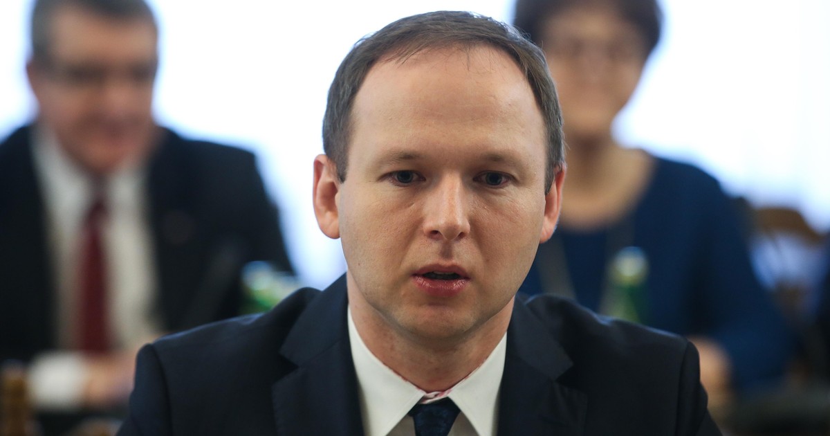 Były szef KNF Marek Chrzanowski szukał haków na Leszka Czarneckiego Były szef KNF Marek Chrzanowski szukał haków na Leszka Czarneckiego