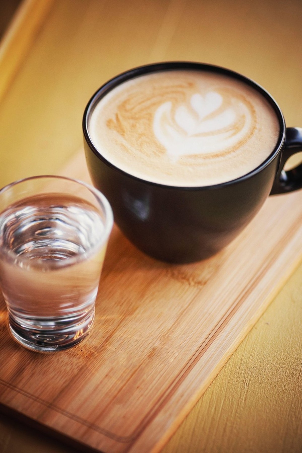 Voda posle kafe odlična za zdravlje - Žena.rs