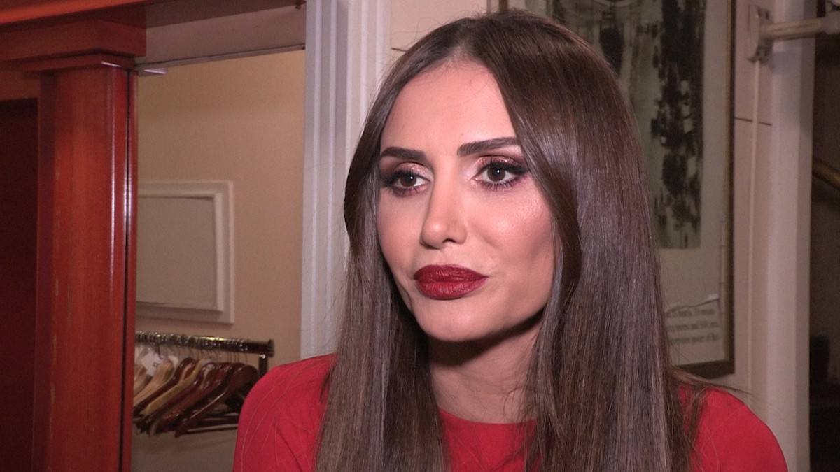 Ovako je Emina Jahović nekada izgledala: "Operisala sam nos" - Blic