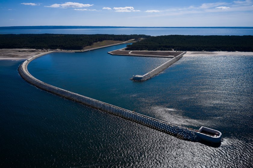 Jak wygląda przekop Mierzei Wiślanej. Zdjęcia z lotu ptaka