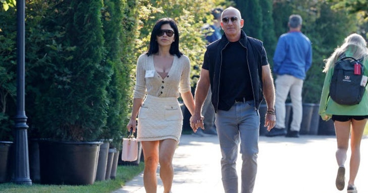 What billionaires and CEOs are wearing at this year's Sun Valley ...