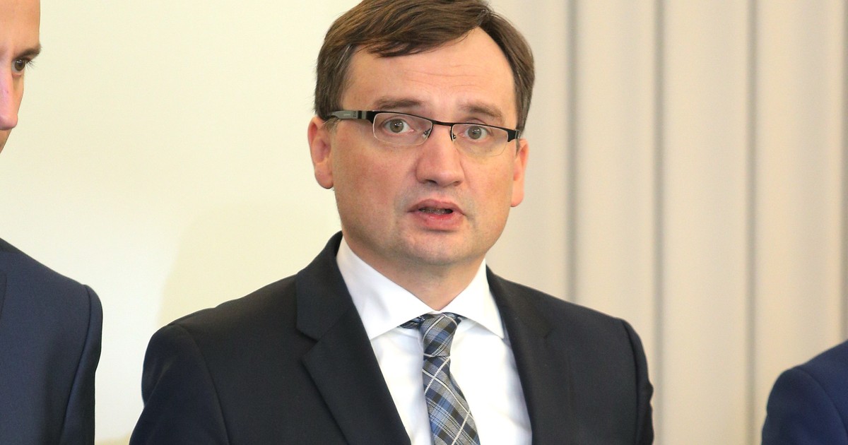 Zbigniew Ziobro zdradził, kiedy dowiedział się o chorobie. Był w szoku ... Zbigniew Ziobro zdradził, kiedy dowiedział się o chorobie. Był w szoku ...